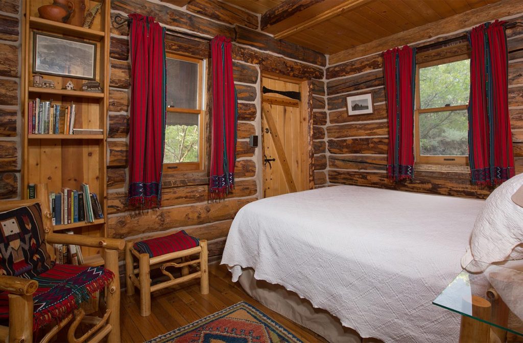 The Cabin by the Lake | Durango Hotel and B&B | Blue Lake Ranch